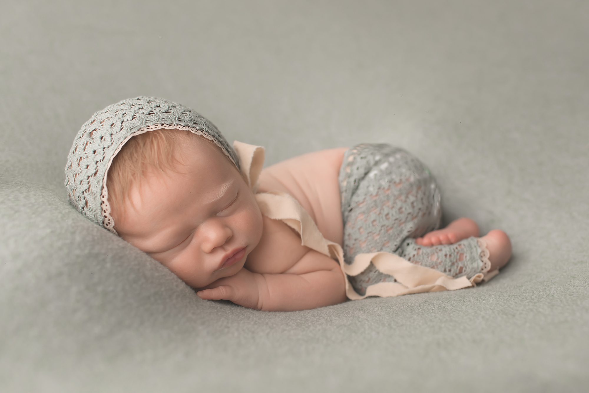 sweetest red hair baby girl { phoenix az newborn photographer }